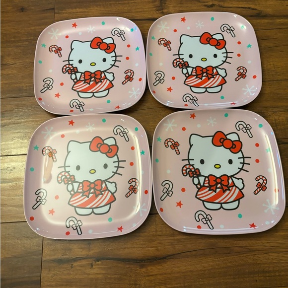 Hello Kitty | Dining | Hello Kitty Set 4 Christmas Melamine Dinner ...